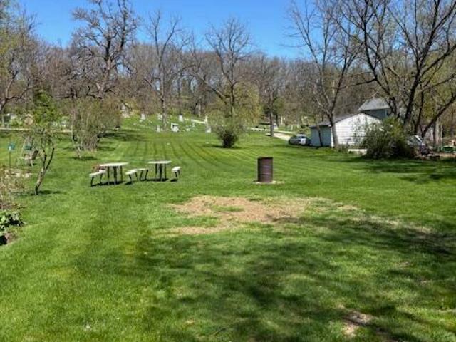 317 W Capitol Dr