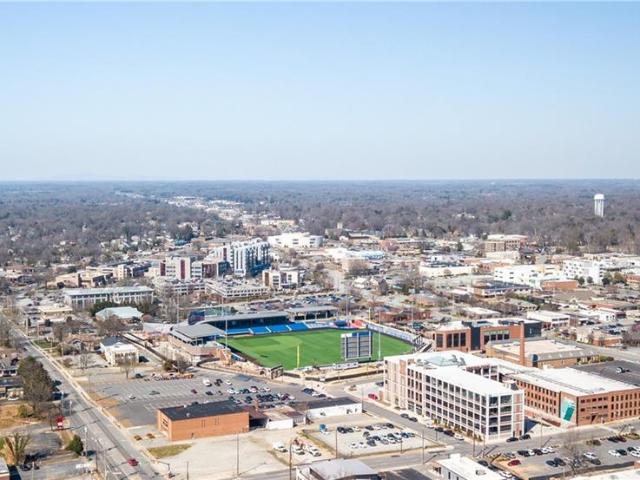 317 W High Avenue #15 A