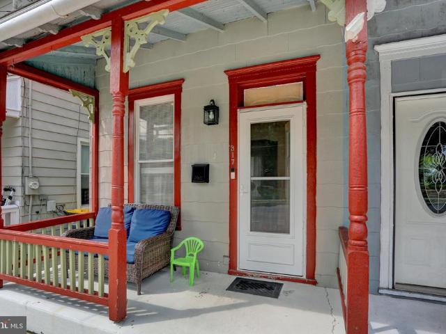 317 W High Street