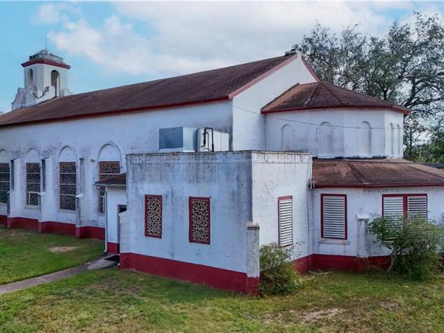 317 W Magnolia Avenue