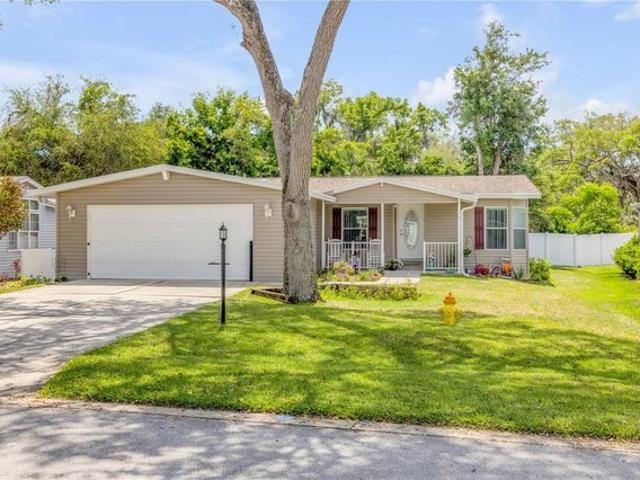 317 Water Landing Dr, Oak Hill, FL 32759