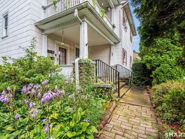 317 Wall St, Meriden, CT 06450