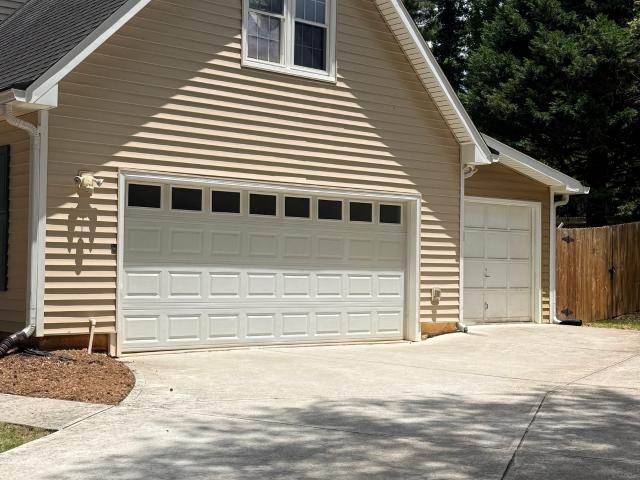 317 Welton Way