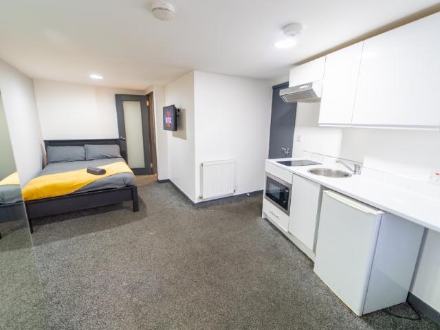 317 Vicarage Road, S1 studio 1