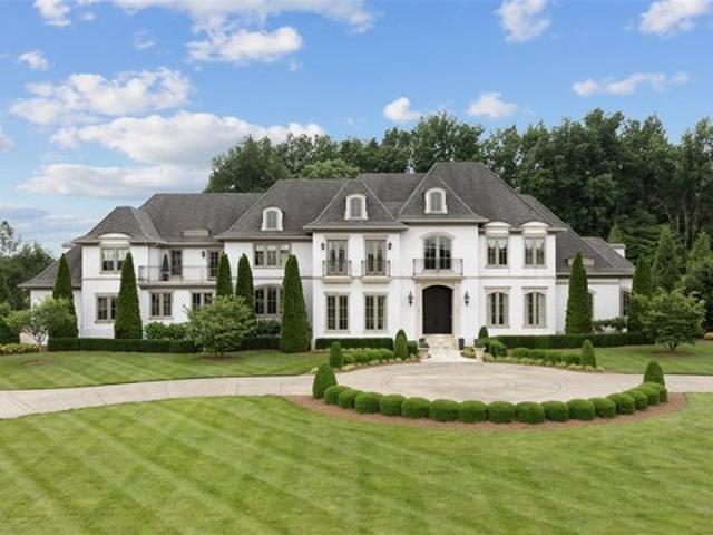 317 Village Way, Bowling Green, KY 42103