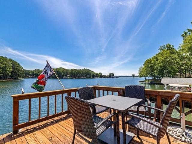 317 Vincent Dr, Henrico, NC 27842