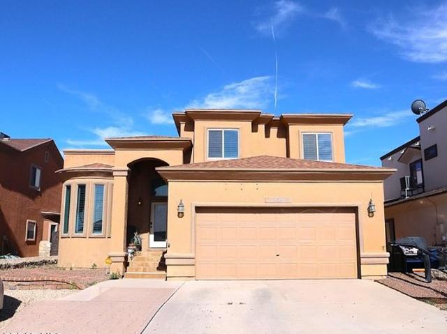 3184 Amistoso St, El Paso, TX 79938