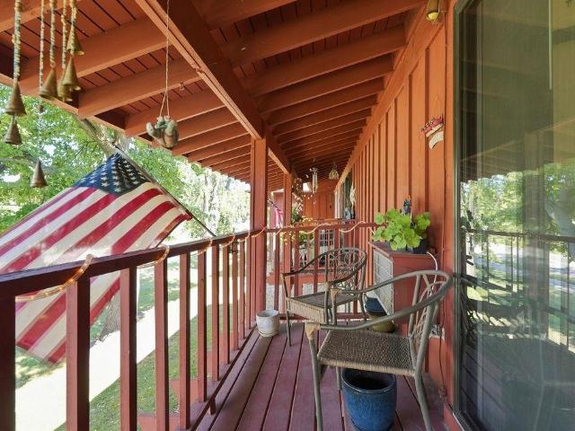3184 JUSTIN Court