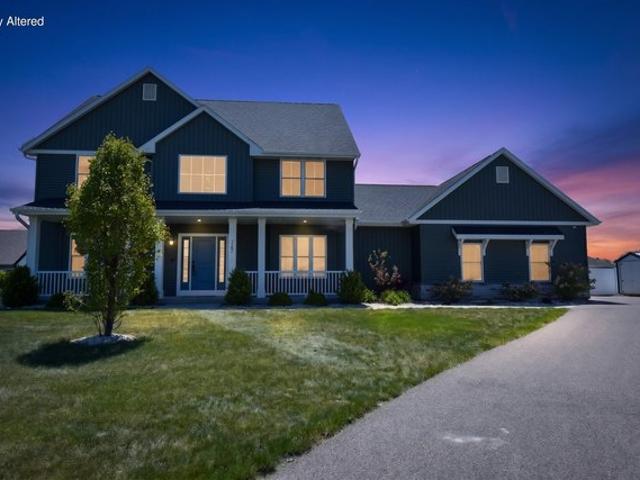 3184 S Warbler Ct, Beloit, WI 53511