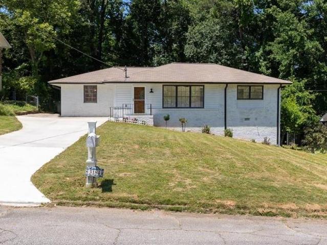 3184 Valaire Dr, Decatur, GA 30033