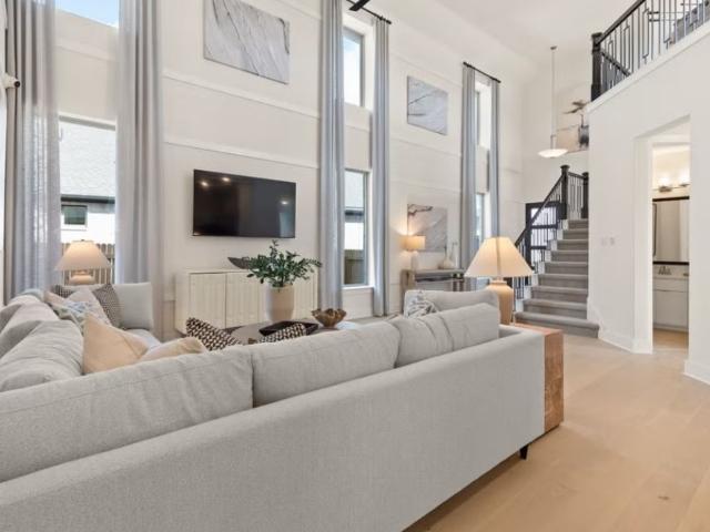 31853 Pecan Cottage Lane