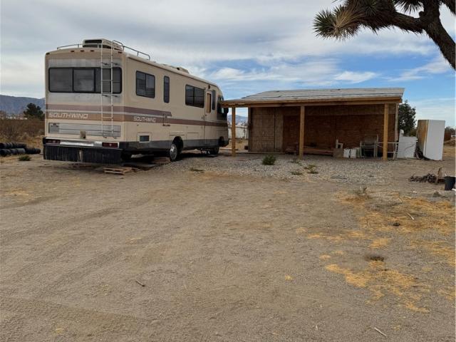 3185 Olivera Rd, Pinon Hills, CA 92372 | MLS #HD25006