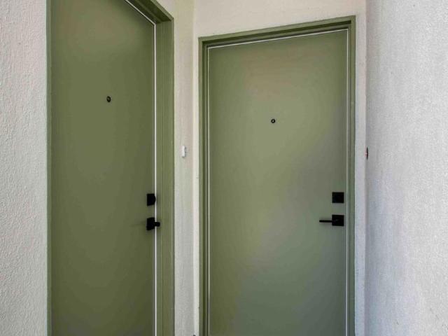 3185 Larga Ave, Unit C, Los Angeles, CA 90039 | Compass