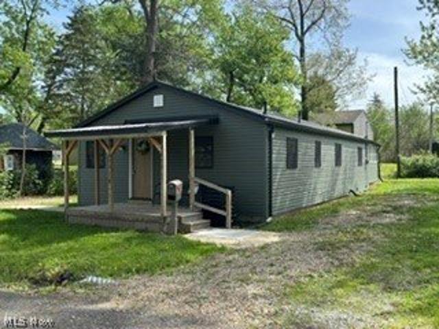 3185 Willowedge Dr, Coventry Township, OH 44319