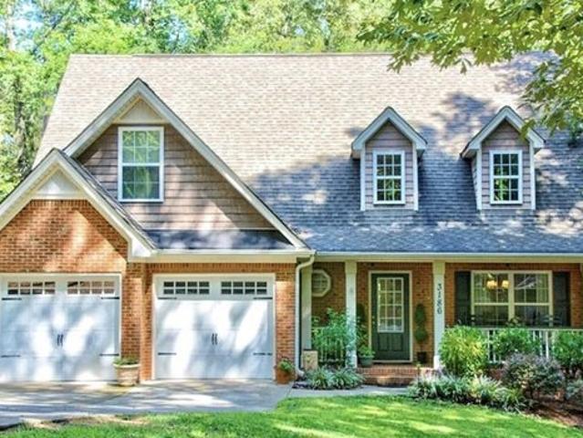 3186 Sweetbriar Dr, Villa Rica, GA 30180