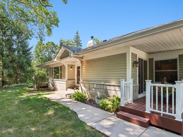 3187 S Waterford Ct