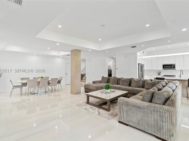 3188 NE 211th Ter, Aventura, FL 33180