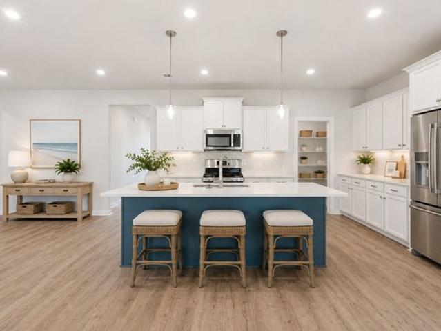 3188 Zeppelin Ln, Sumter, SC 29154