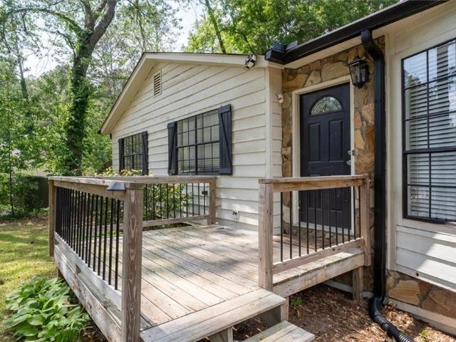 3189 Aspen Circle