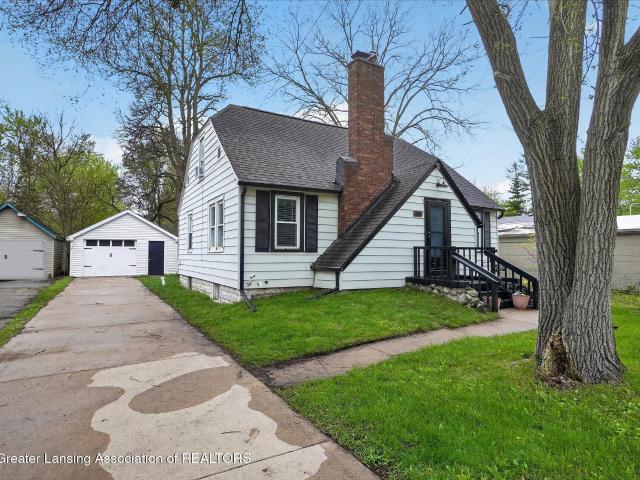 3189 Birch Row Drive
