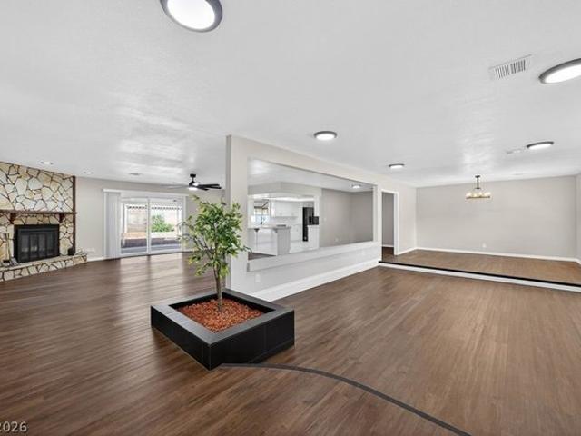 3189 Casanova Cir, Las Vegas, NV 89120