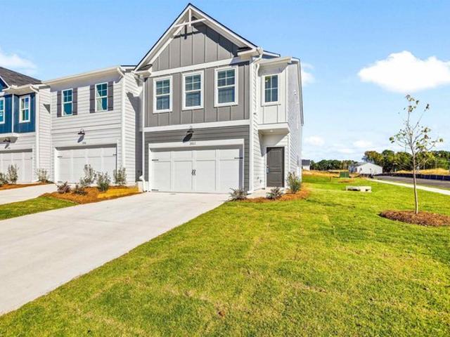 3189 Haystack Dr, Macon, GA 31216