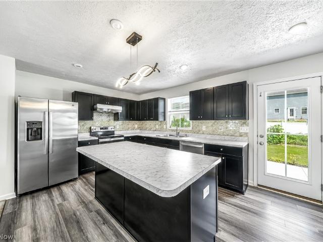 3189 Sunny Brook Drive