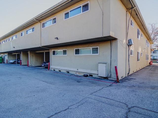 3189 3201 Cadillac Drive 2 Bedroom Apartment for Rent at 3189 3189 & 3201 Cadillac Drive, San Jose, CA 95117 Lynhaven