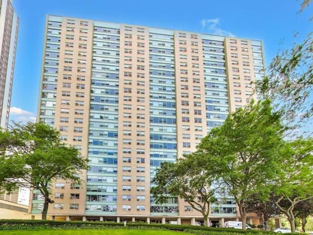 3180 N Lake Shore Dr Apt 4G, Chicago, IL 60657