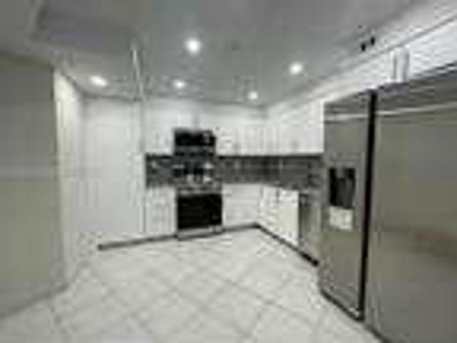 3180 Ocean Dr S #520, Hallandale Beach, FL 33009