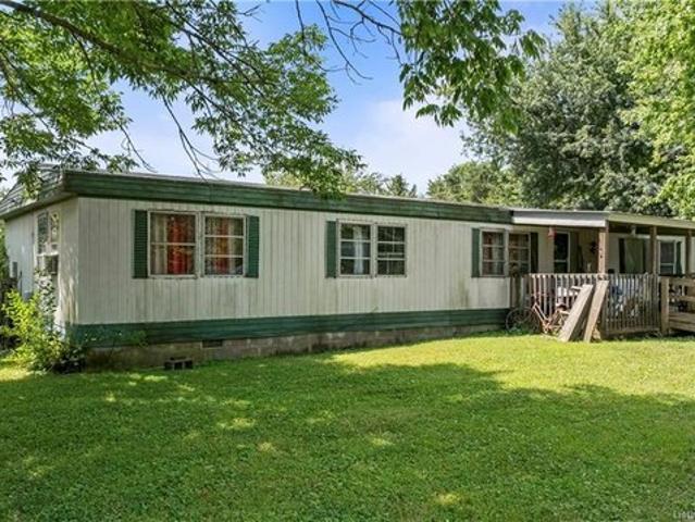 3180 S Mulberry St, Lexington, IN 47138