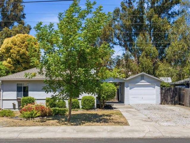 3181 Maddux Dr, Palo Alto, CA 94303