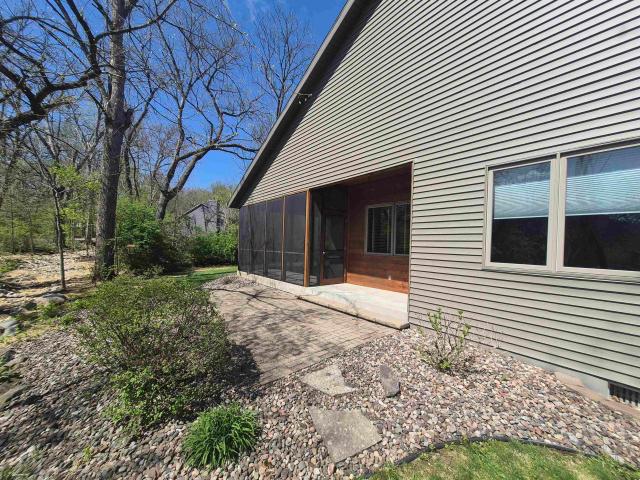 3181 N Crystal Springs Rd, Janesville, WI 53545 | MLS #2021