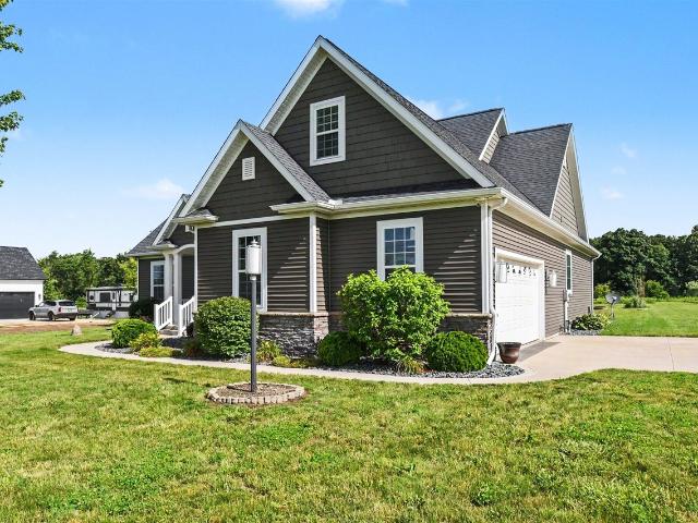 3181 Chamberlain Road