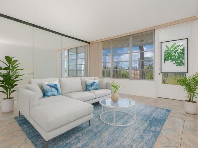 3181 S Ocean Dr, Unit 302, Hallandale Beach, FL 33009 | MLS #A11935