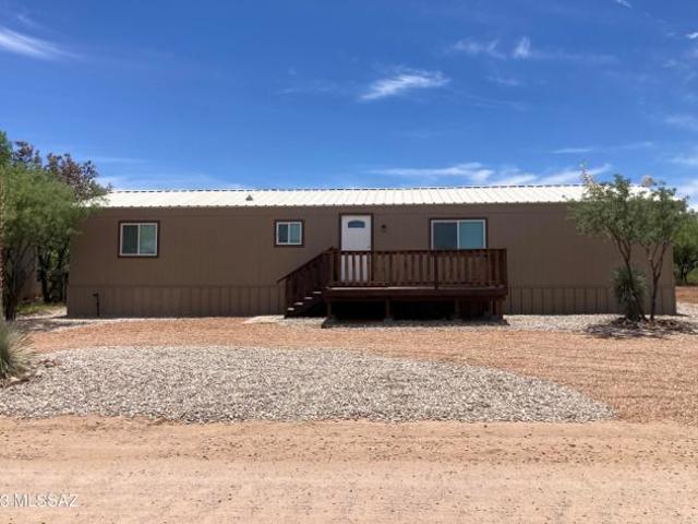 3181 W Green Park Dr, Benson, AZ 85602