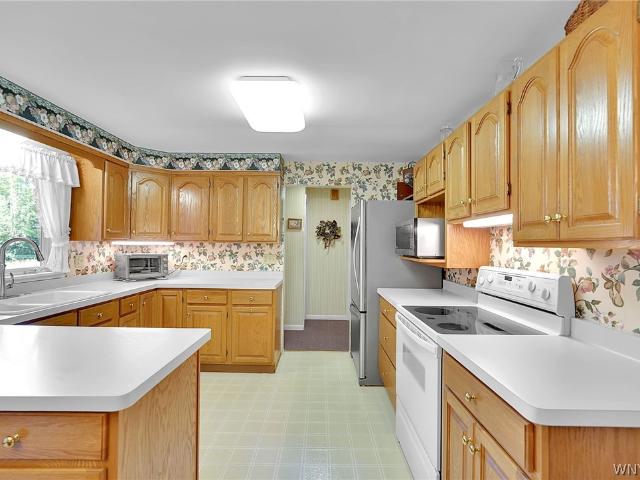 3182 N Gravel Road