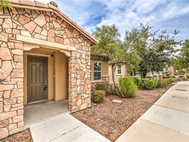 3182 Del Terra Avenue