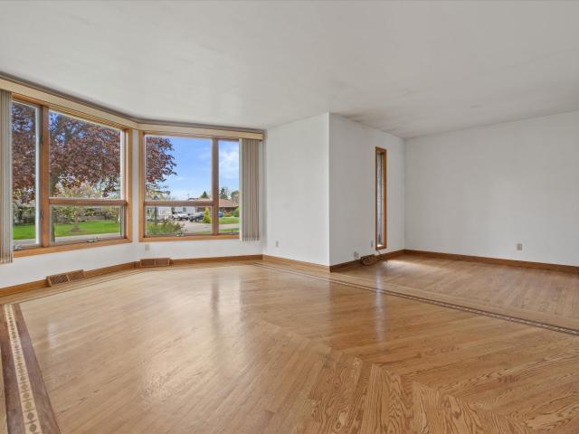 3182 Kettle Moraine Pkwy