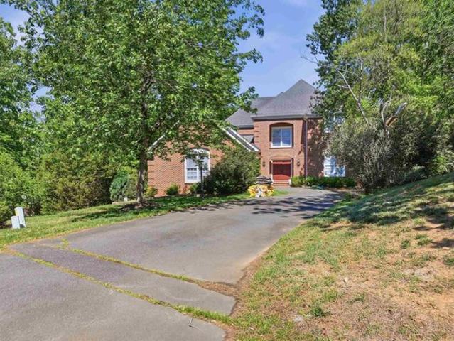3182 Wallingford Ln, Keswick, VA 22947