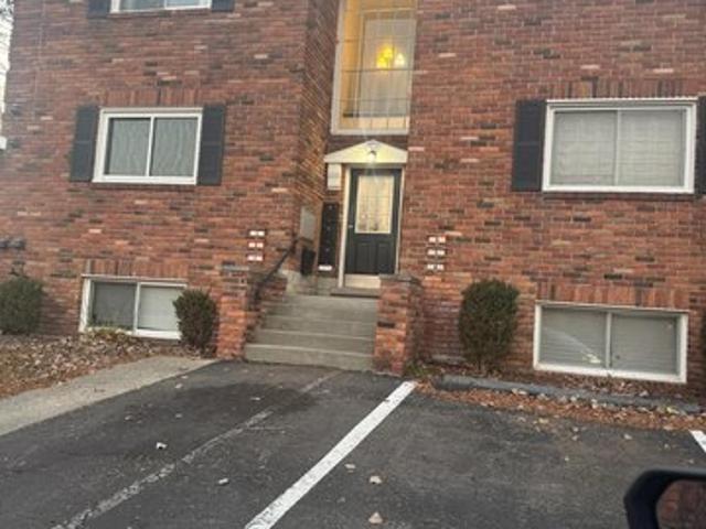 31831 Grand River Ave Unit 3, Farmington, MI 48336