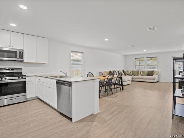 31835 Blackgum