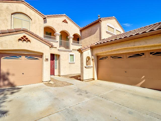 3183 n desert horizons lane