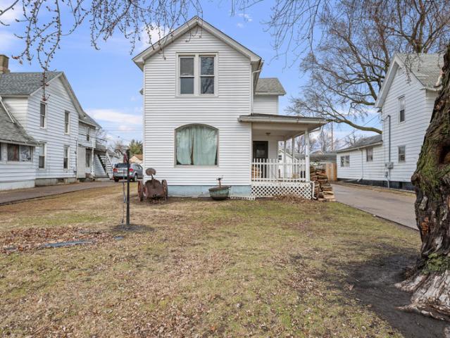 318 2nd Ave S, Clinton, IA 52732 | MLS #12586