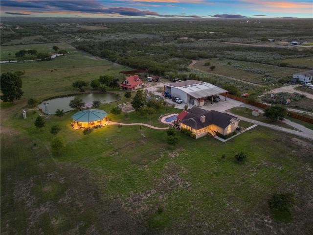 318 County Road 3032