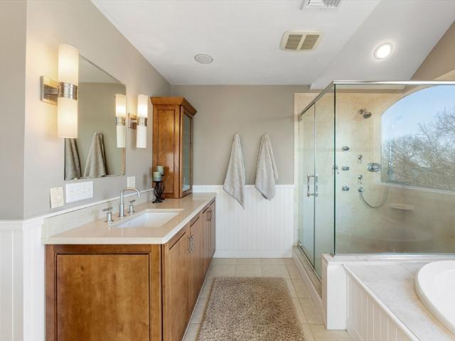 318 Center Hill Rd, Plymouth, MA 02360 | MLS #73499