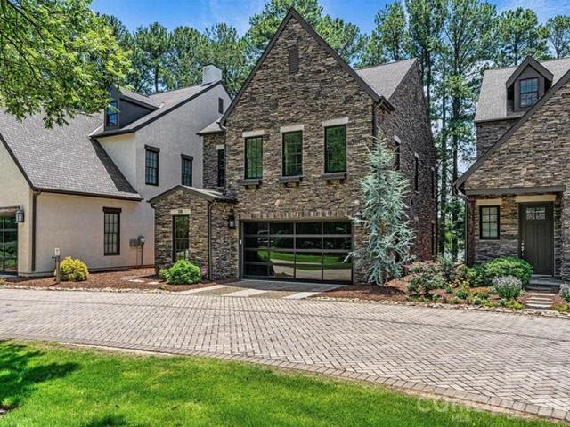 318 Ambleside Village Ln, Davidson, NC 28036