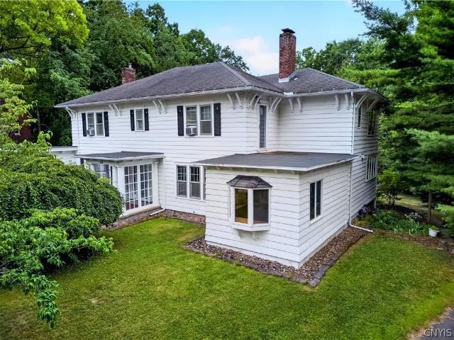 318 Berkeley Drive
