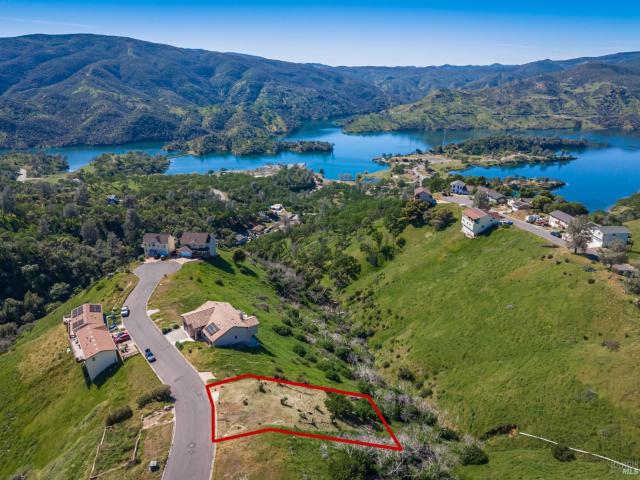 318 Black Oak Ln, Napa, CA 94558 | MLS #326023