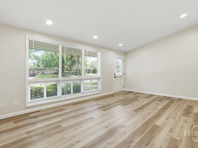 318 Briarcliff Circle